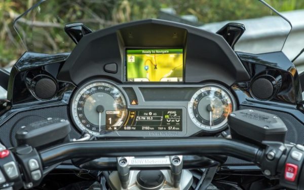 2018 BMW K1600B REVIEW – THE IMPERIUM – BIKE ME!