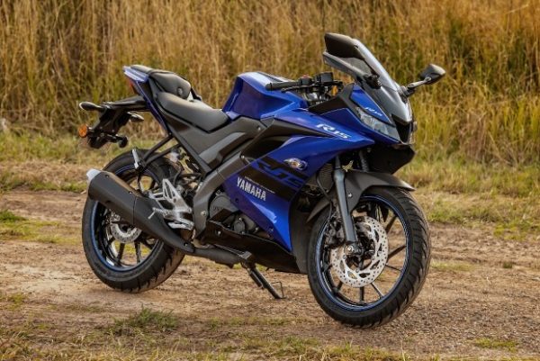2020 YAMAHA R15 VERSION 3.0 REVIEW – OAK TREES AND ACORNS – BIKE ME!